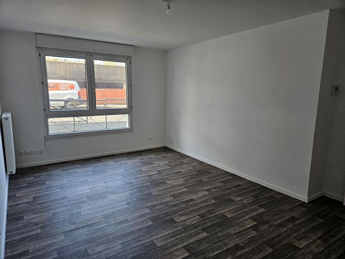 Appartement 4 pièces à vendre à Dammarie-les-Lys, L'Abbaye du Lys, Centre-ville, Soubiron