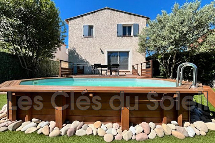 Maison 5 pièces à Rocbaron, à vendre