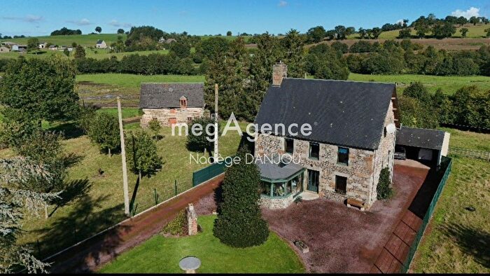 Maison à vendre - Roullours - 6 pièces - 3 chambres