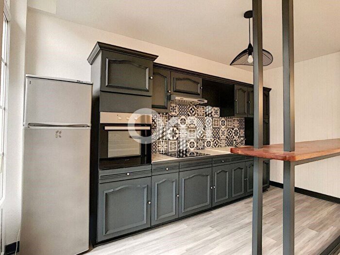 Appartement à louer - Vesone, Périgueux - 2 pièces - 1 chambre