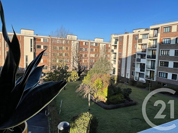 Appartement à vendre - LHaÿ-les-Roses, Centre-ville - 3 pièces - 2 chambres