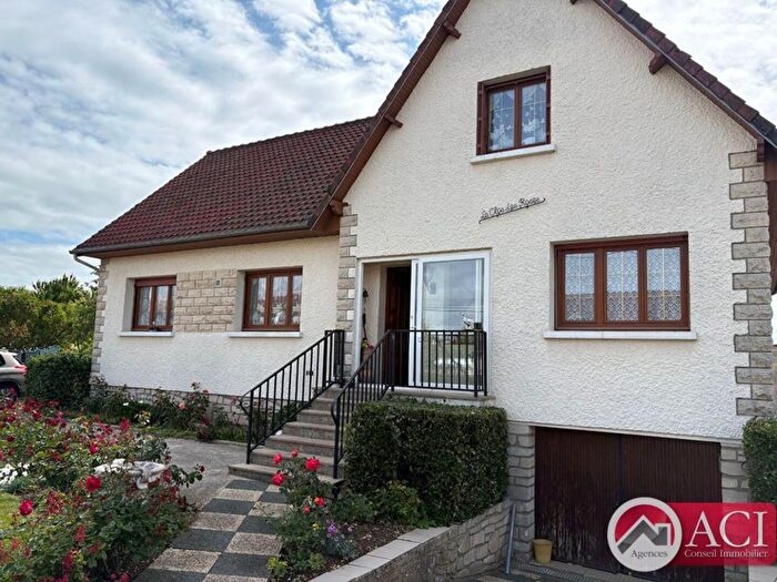 Maison à vendre - Sainte-Geneviève - 7 pièces - 5 chambres