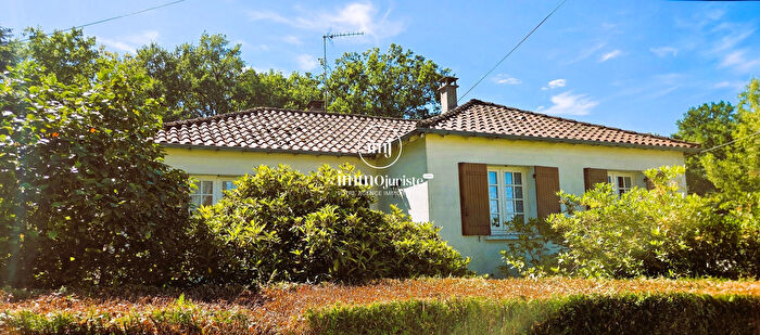 Maison 3 pièces à Savignac-Lédrier, à vendre