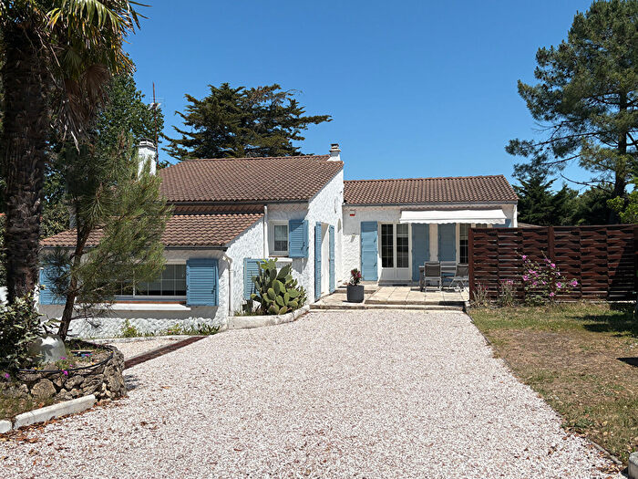 Maison 7 pièces à vendre à Saint-Hilaire-de-Riez, Mouettes, Becs, Pège, Demoiselles, Littoral, Le Both
