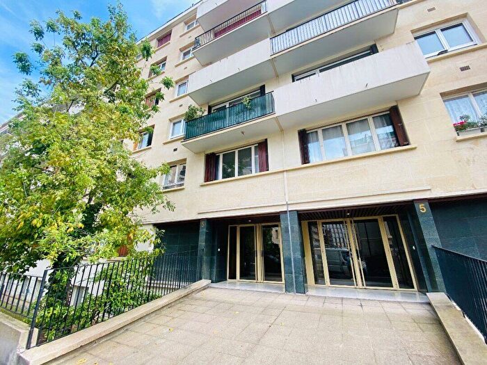 Appartement 1 pièce à Reine-Mairie, Boulogne-Billancourt, à louer