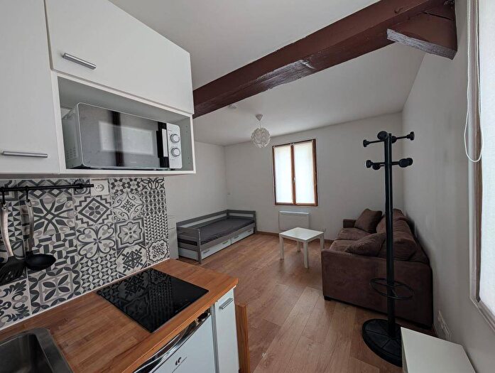 Appartement à louer - Centre Ville-Petit Margny, Compiègne - 1 pièce