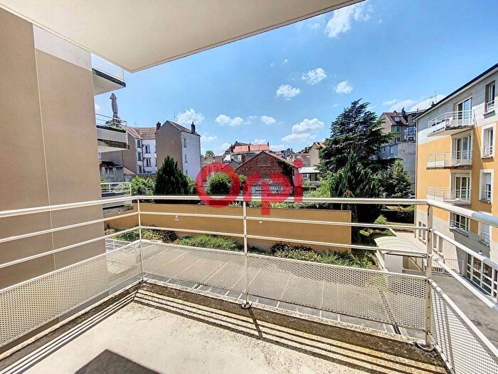 Marche, Vichy : Appartement 2 pièces à louer