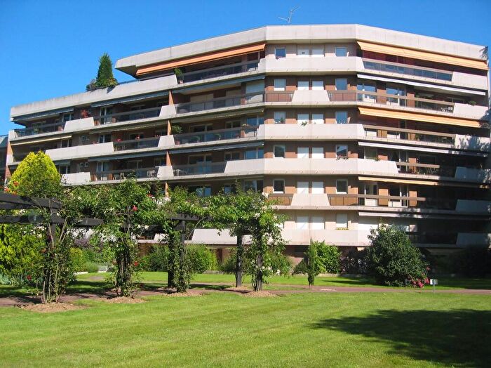 Appartement à louer - Charlier, Écully - 5 pièces - 3 chambres