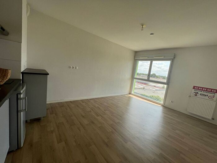 Appartement à louer - Lormont - 1 pièce