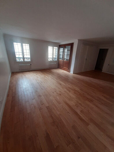 Paris 10ème, Porte Saint-Martin, Paradis : Appartement 4 pièces à louer