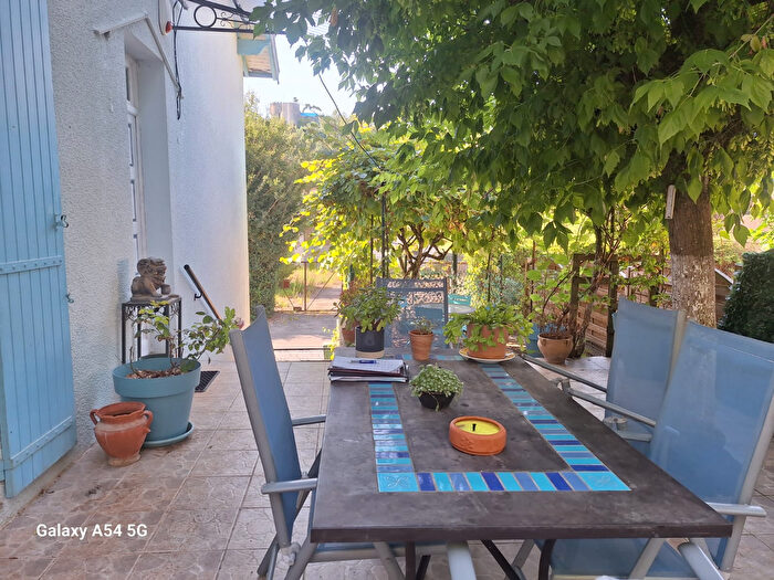 Maison 6 pièces à Sauveterre-la-Lémance, à vendre