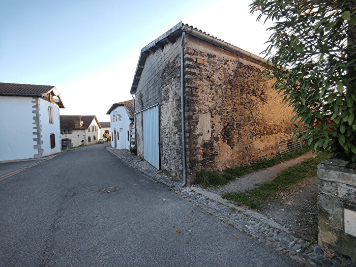 Maison à vendre - Saint-Palais - 1 pièce - 1 chambre