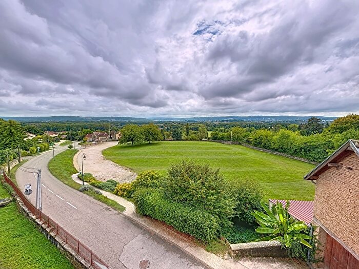 Appartement 3 pièces à Saint-Marcel-Bel-Accueil, à vendre