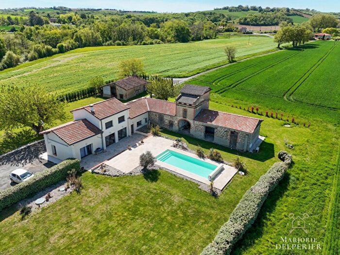 Lavaur : Maison 7 pièces à vendre
