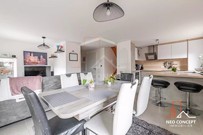 Appartement à vendre - Schwindratzheim - 5 pièces - 3 chambres