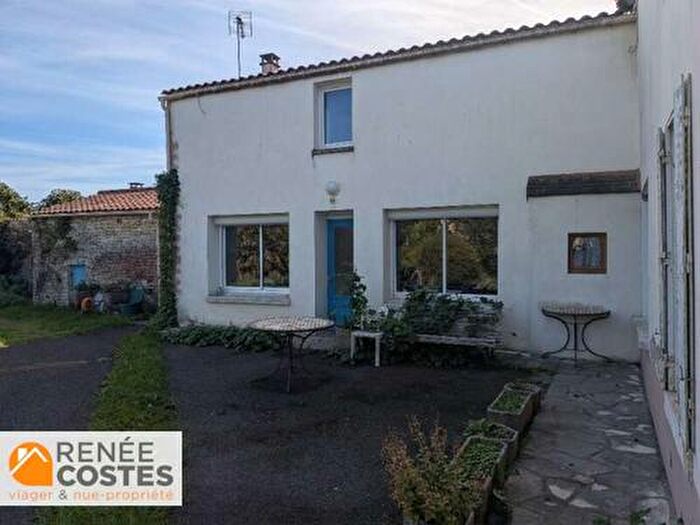 Maison à vendre - Vix - 8 pièces - 5 chambres