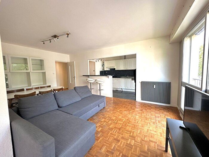 Appartement 3 pièces à Champ Perdrix, Dijon, à louer