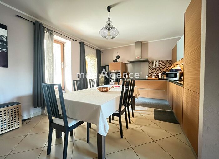 Maison à vendre - Corbonod - 6 pièces - 4 chambres