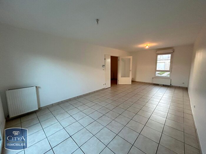 Maison à louer - La Chapelle-Saint-Mesmin - 4 pièces - 3 chambres