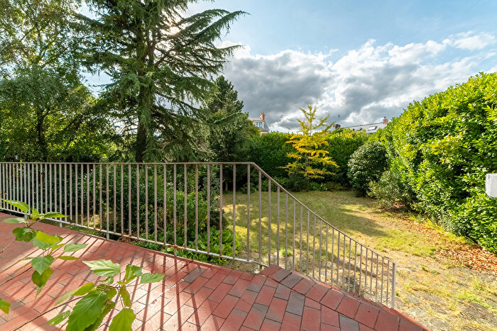 Maison à vendre - Nantes, Monselet - 9 pièces - 5 chambres