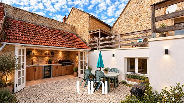 Port-en-Bessin-Huppain - Maison 3 pièces à vendre