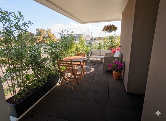 Appartement à vendre - Villeurbanne, Poudrette, Les Brosses - 4 pièces - 3 chambres