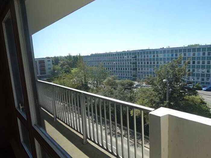Ennequin, Loos - Appartement 2 pièces à louer