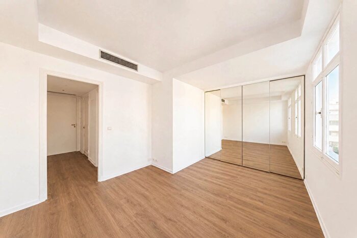 Appartement 2 pièces à vendre - Nice, Carré d'or