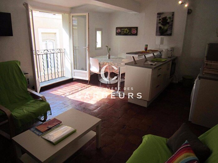 Appartement à louer - Centre Ville, Aix-en-Provence - 2 pièces - 1 chambre