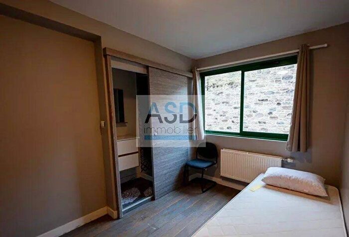 Appartement à louer à Centre Ville-Fin de la Guerre, Tourcoing