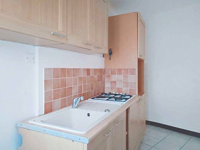 Appartement à louer - Saint Denis, Châteauroux - 2 pièces - 1 chambre