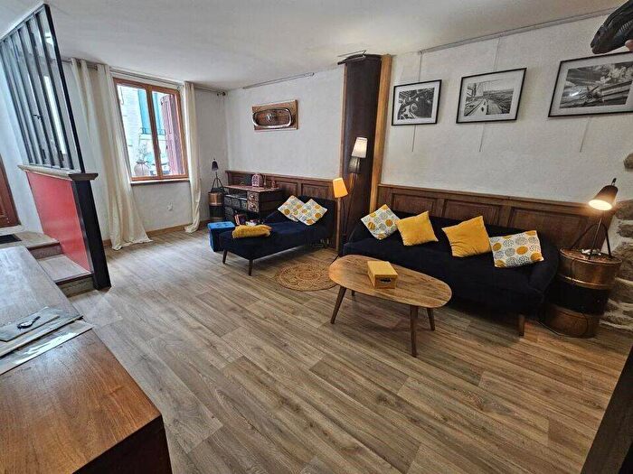 Maison à louer - Capucins-La Barbacane-La Trivalle-Bellevue, Carcassonne - 4 pièces - 3 chambres