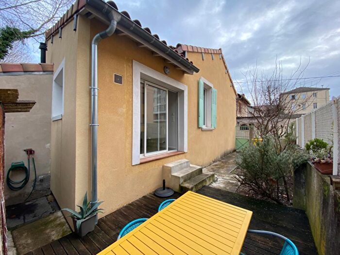 Maison à louer - Avignon, Synagogue, Jardins Neufs - 3 pièces - 2 chambres