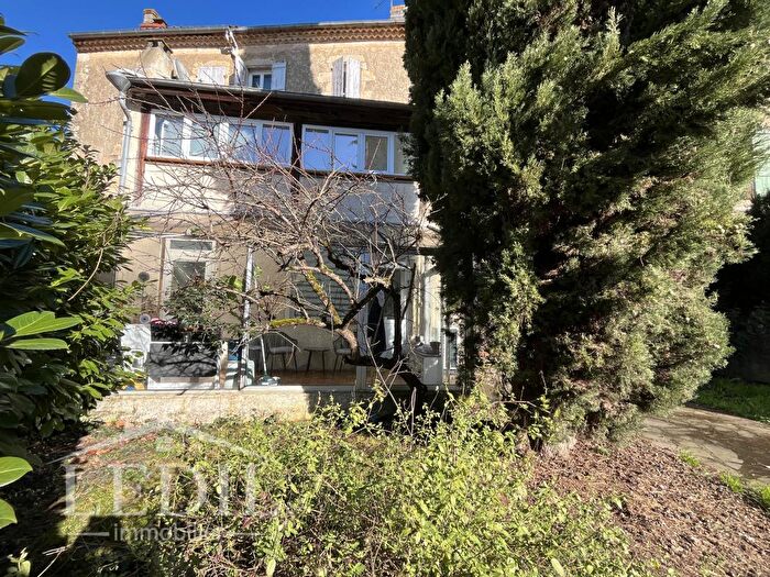 Maison à vendre - Condom - 5 pièces - 4 chambres