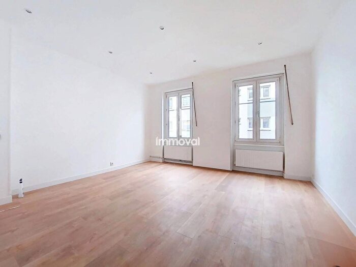Neudorf Sud Centre, Strasbourg : Appartement 3 pièces à louer