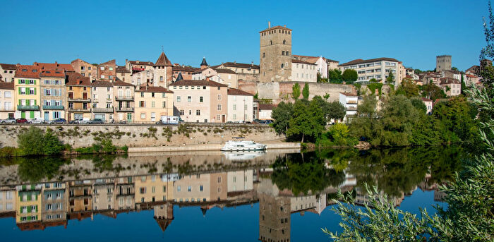 Maison à vendre - Cahors, Centre-ville - 7 pièces - 5 chambres