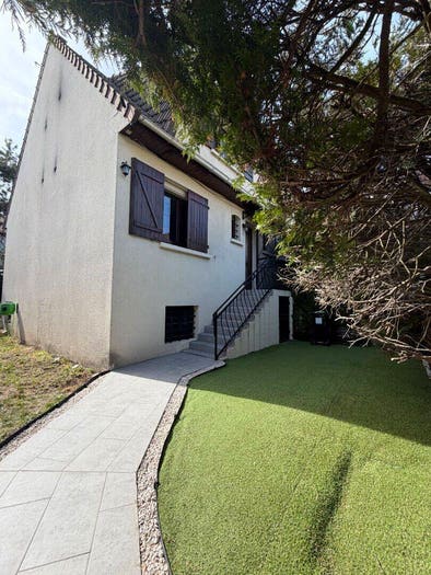 Mermoz, Villemomble : Maison 6 pièces à louer