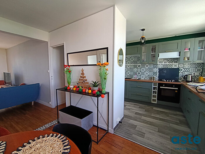 Appartement 4 pièces à vendre - Brest, Kerbernard, Pen-ar-Creac'h