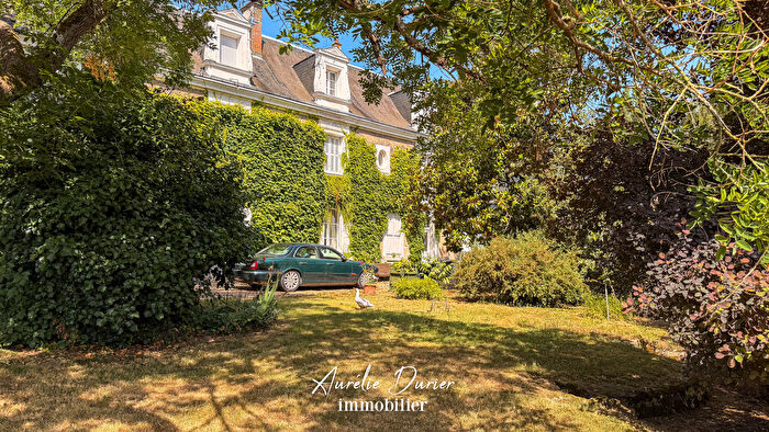 Maison 10 pièces à Cangey, à vendre