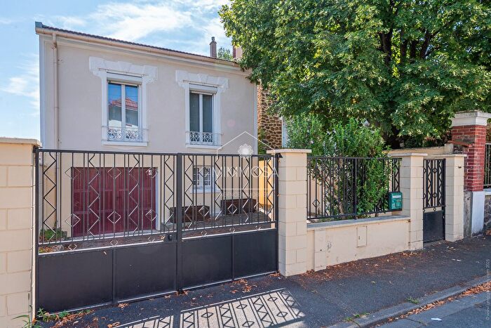 Maison à vendre - Les Pavillons-sous-Bois, Coquetiers - 5 pièces - 3 chambres