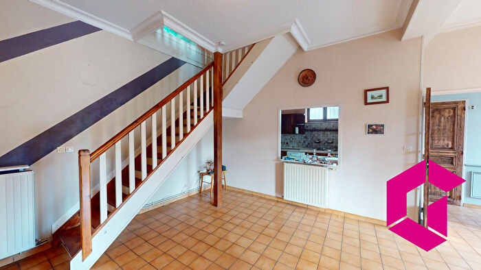 Maison à vendre - La Séauve-sur-Semène - 9 pièces - 7 chambres