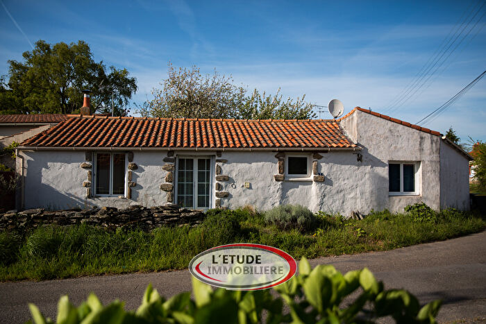 Maison à vendre - Les Moutiers-en-Retz - 6 pièces - 4 chambres