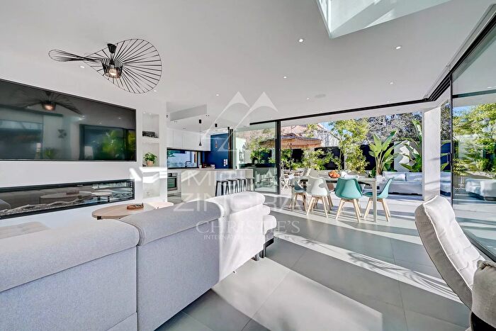 Maison à vendre - Toulon - 5 pièces - 4 chambres