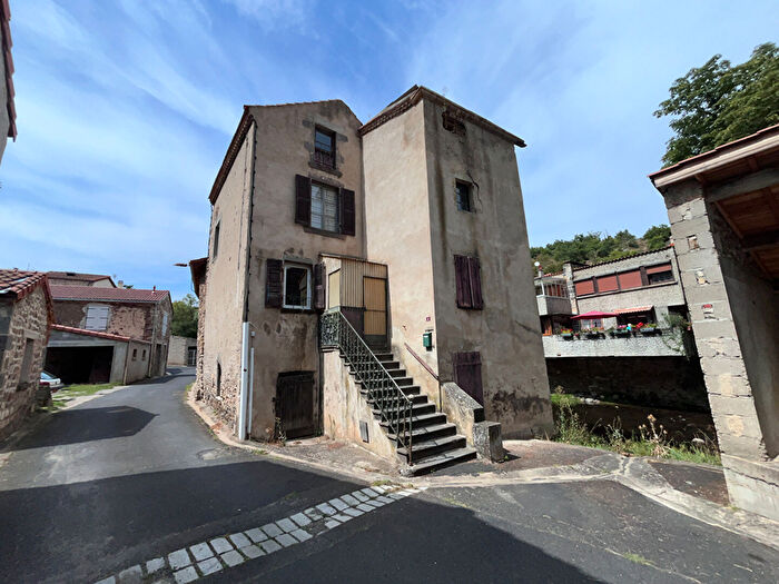 Maison à vendre - Saint-Floret - 5 pièces - 2 chambres