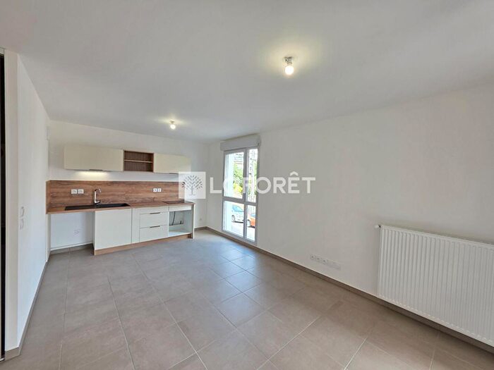 Vaulx-en-Velin - Appartement 2 pièces à louer