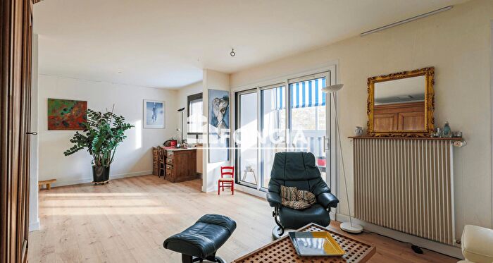 Appartement à vendre - Grenoble, Village Olympique - 5 pièces - 3 chambres
