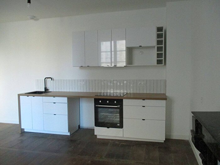 Appartement à louer - Villaudin-Le Val, Vitré - 1 pièce