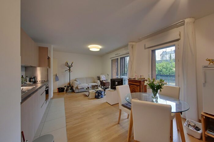 Appartement à vendre - Chambéry, Laurier - 2 pièces - 1 chambre