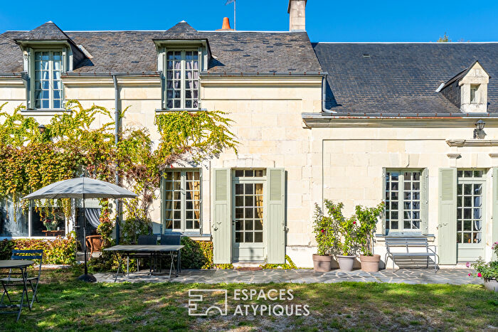 Maison 10 pièces à Restigné, à vendre