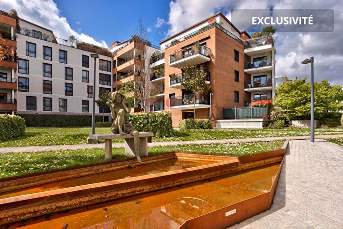 Appartement 4 pièces à Le Plessis-Robinson, Herriot, à vendre